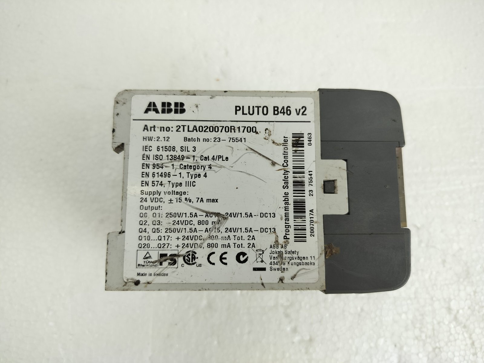Abb Pluto B46 V2 Programmable Safety Controller – marinesquares.co.in